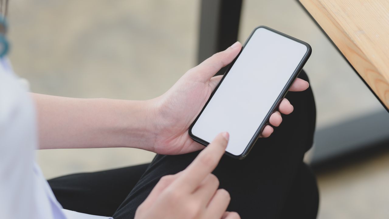 TapNow(タップナウ)とは？使い方や始め方、危険性や注意点を解説【疲れないSNS】